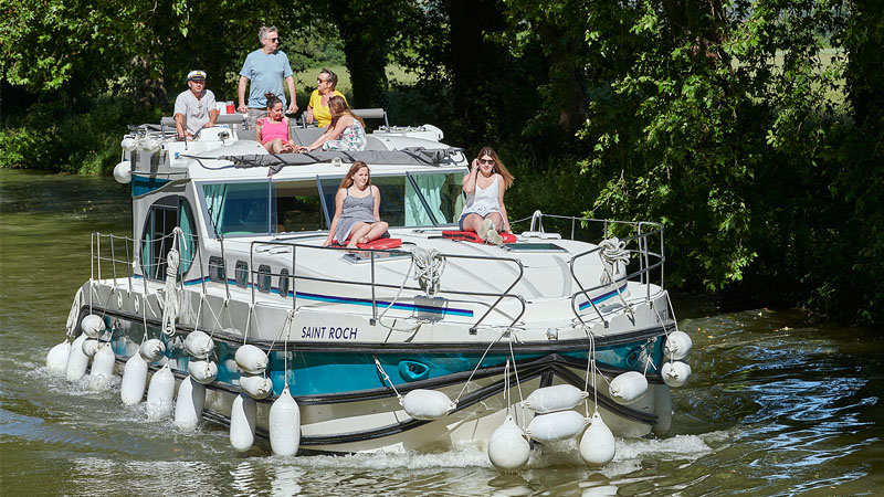 Alquiler de Barcos Fluviales | miCruceroFluvial - mCF